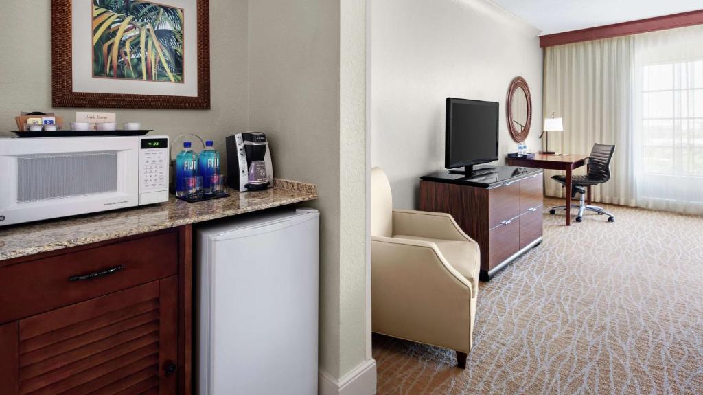 DoubleTree by Hilton Sunrise - Sawgrass Mills, Sunrise (updated prices ...
