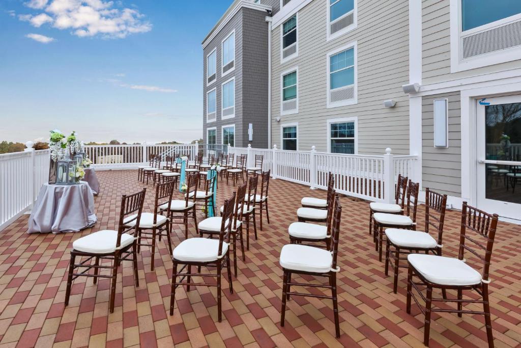 Hampton Inn Cape Cod Canal, Buzzards Bay (updated prices 2025)