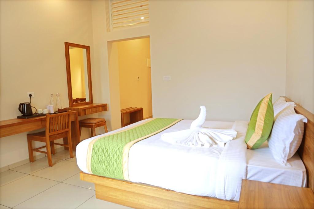 Misty Dale Luxury Resort & Spa, Anachal (updated prices 2025)