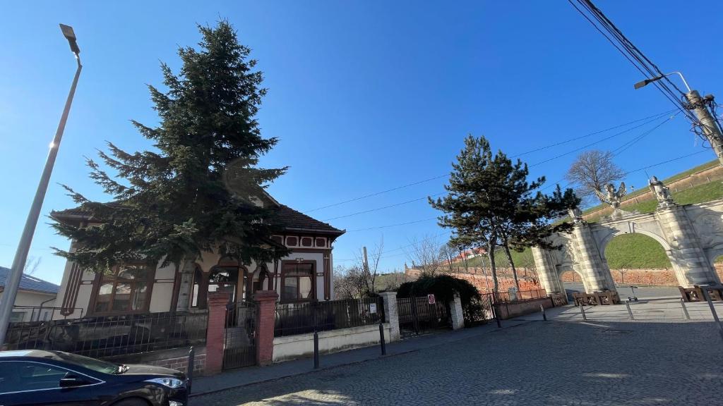 La Poarta Cetății, Alba Iulia – Updated 2024 Prices
