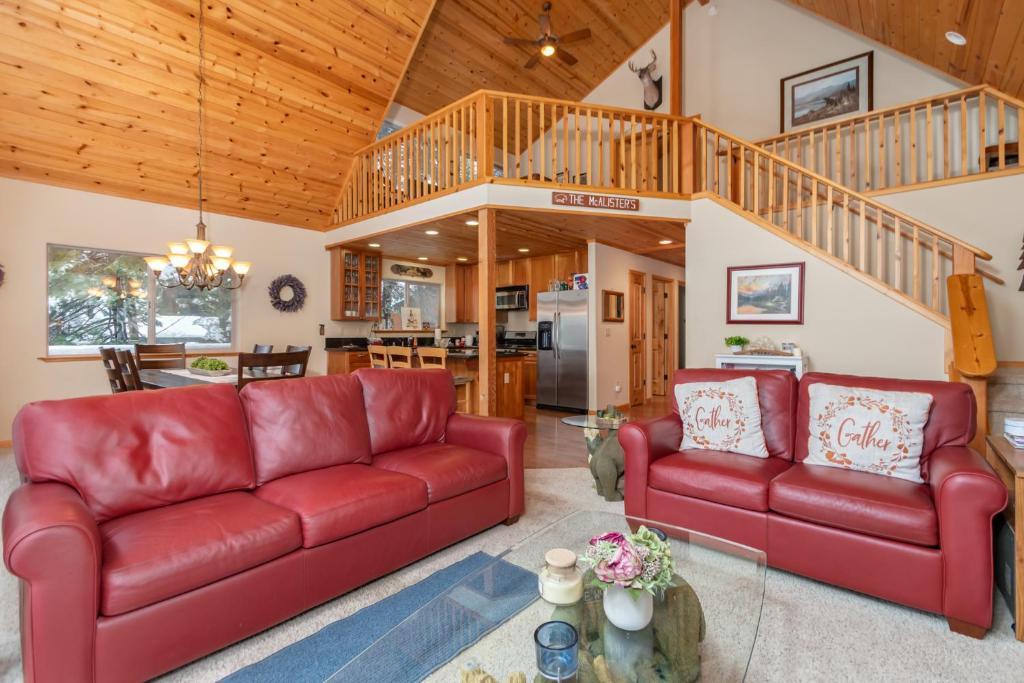 Innsbruk Chalet, Arnold (updated prices 2026)