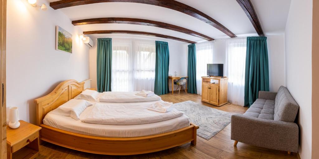 Complex Pastravaria Albota, Arpaşu de Sus (prețuri actualizate 2025)