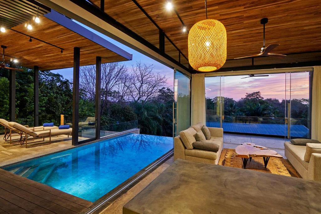 SELVA RESORT Ocean View Luxury Villas, Santa Teresa Beach (updated ...