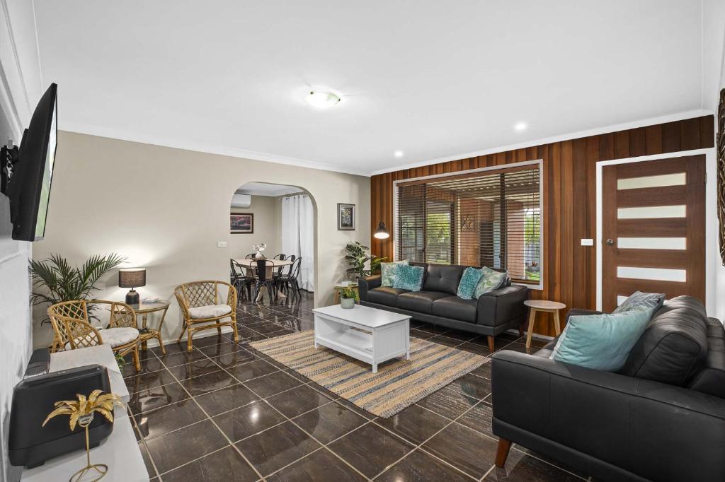 Emerald Hub 1 and 2, Emerald Beach (updated prices 2025)