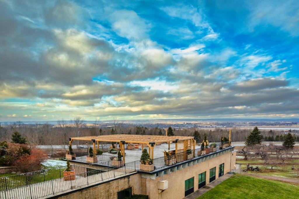 Old Orchard Inn, Wolfville (updated prices 2025)