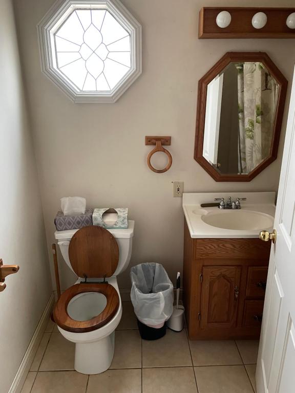 Poteet Rental Properties 30 Day or More Air B&B, Bowling Green ...