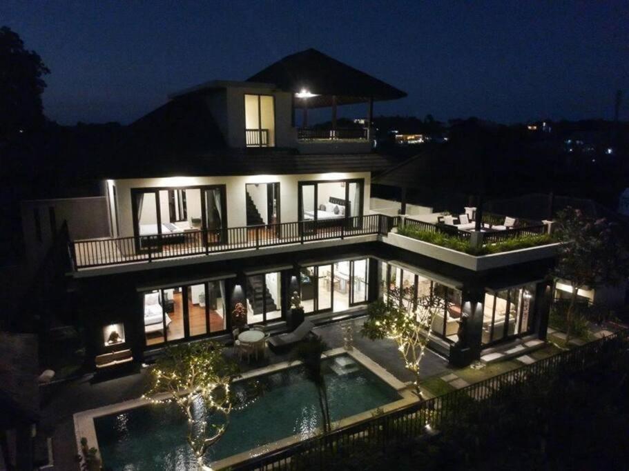 Puri Sharai Villa Ungasan by Nusantara Hospitality, Ungasan (updated prices 2025)