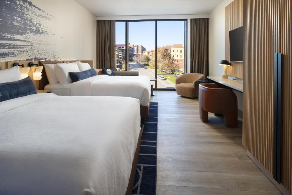 Cascade Hotel, Kansas City, a Tribute Portfolio Hotel, Kansas City ...