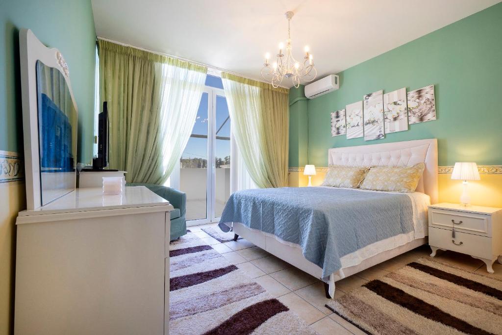 Purple Apartment Chania, Chania Town (updated prices 2026)