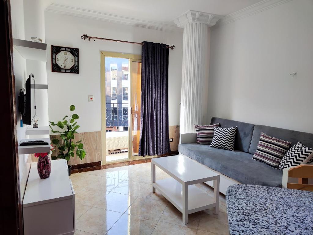 Sheraton street METRO, Hurghada (updated prices 2026)