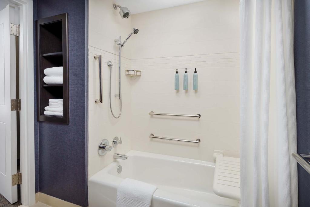 Residence Inn by Marriott New Haven Hamden, Hamden (updated prices 2025)