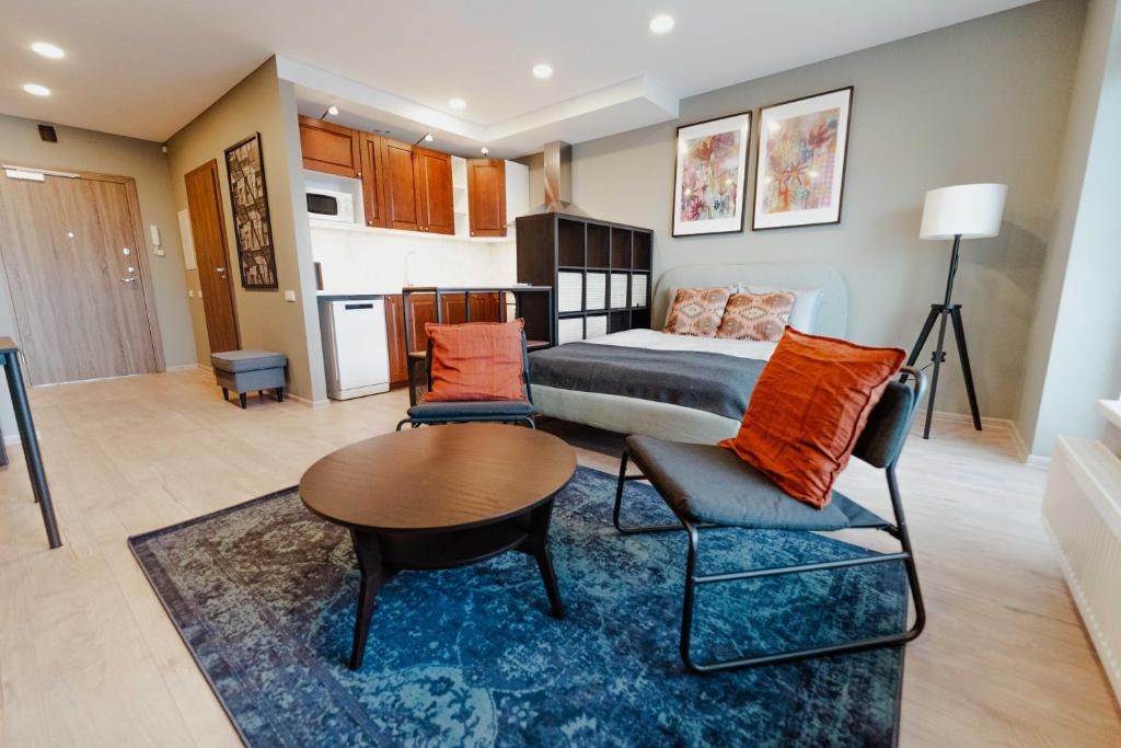 New Modern studio apartment next to the city centre, Vilnius (updated ...
