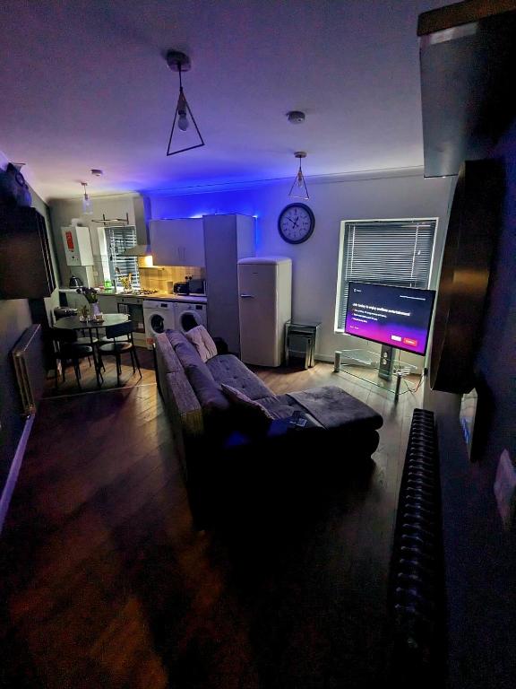 Bright & Modern Apartment in Hackney Wick E3, London (updated prices 2026)