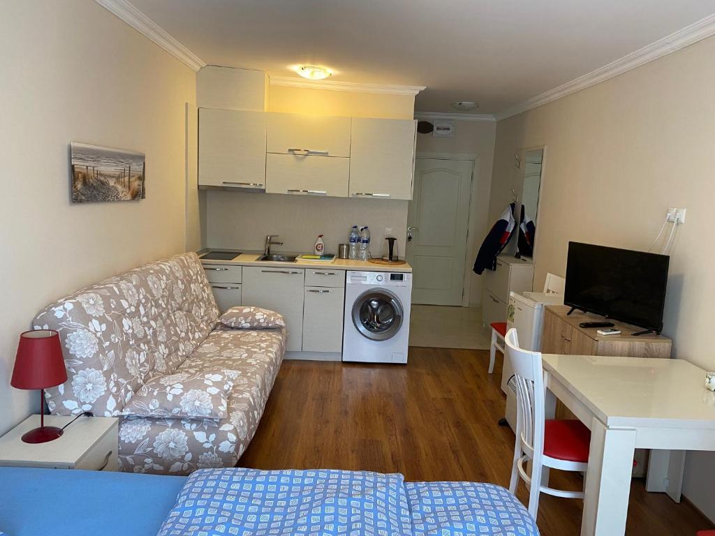 Marvel Deluxe Studio, Sunny Beach (updated prices 2026)