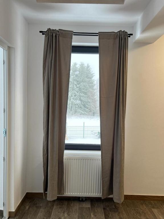 Casa Roma Lac, Brebu Nou (updated prices 2025)