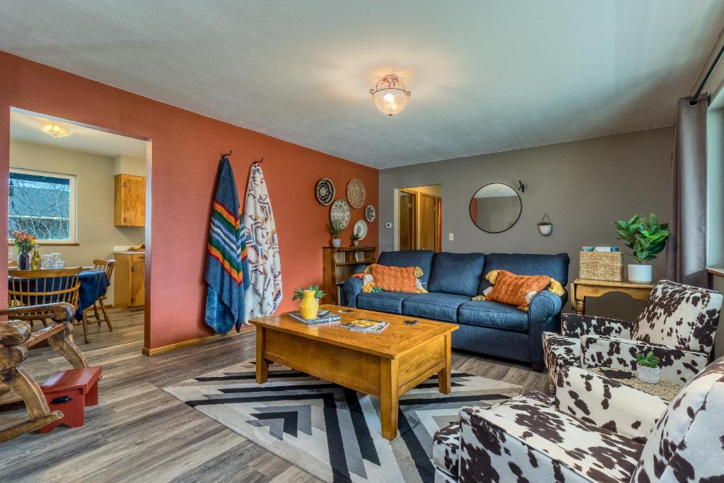 Pendleton House - Complimentary Wine Tasting, Walla Walla (updated ...