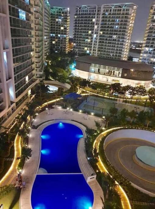 Azure Urban Resort a12 Wavepool near mall airport, Manila (updated ...