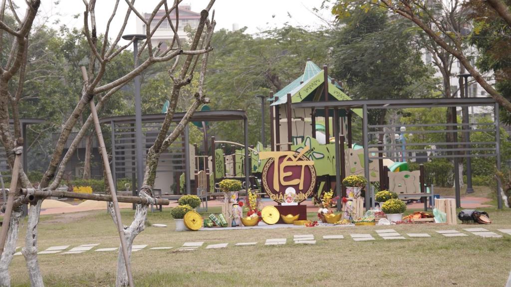 Maximum 7 Beds Deluxe Starlake Daewoo, Hanoi – Updated 2024 Prices