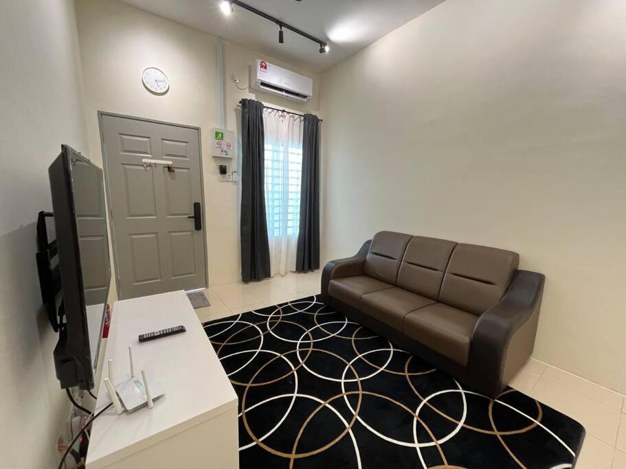 Double Seven Eight Homestay SemiD at Bandar Baru Setia Awan Perdana ...