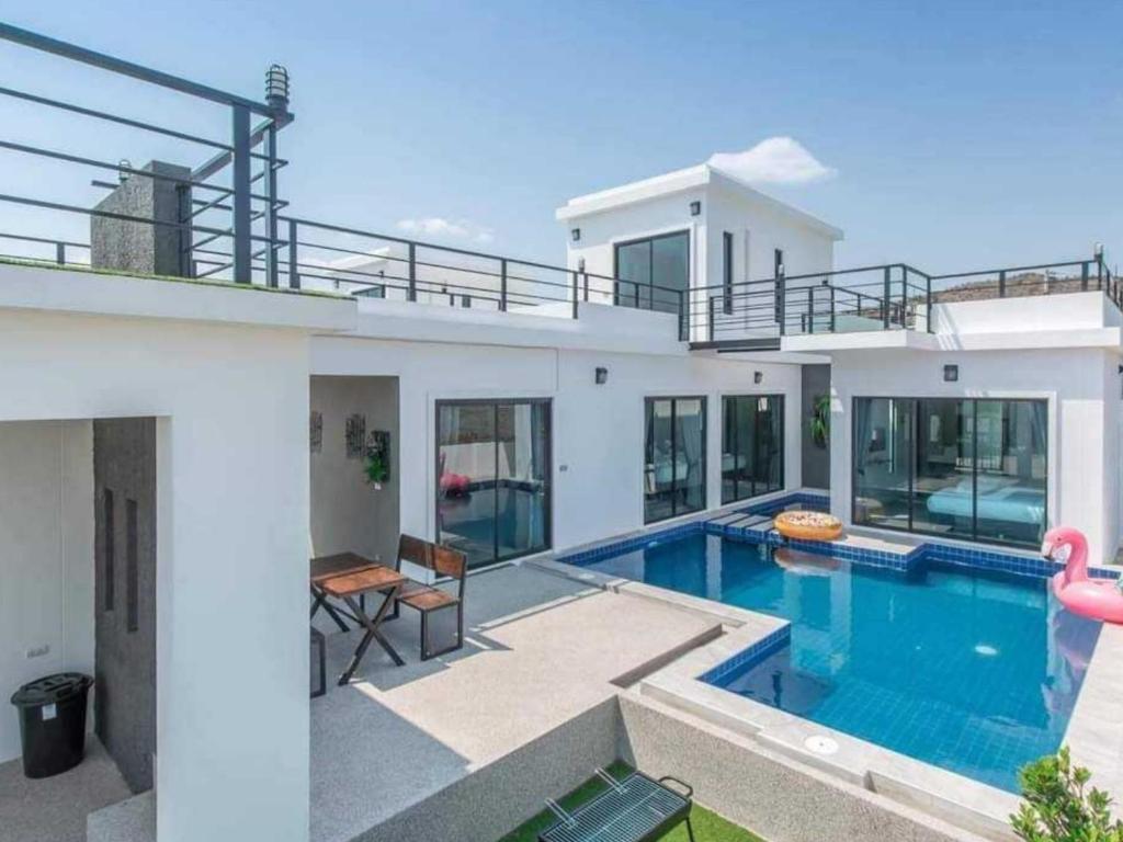 Modern Enjoy Pool Villa, Hua Hin (updated prices 2025)