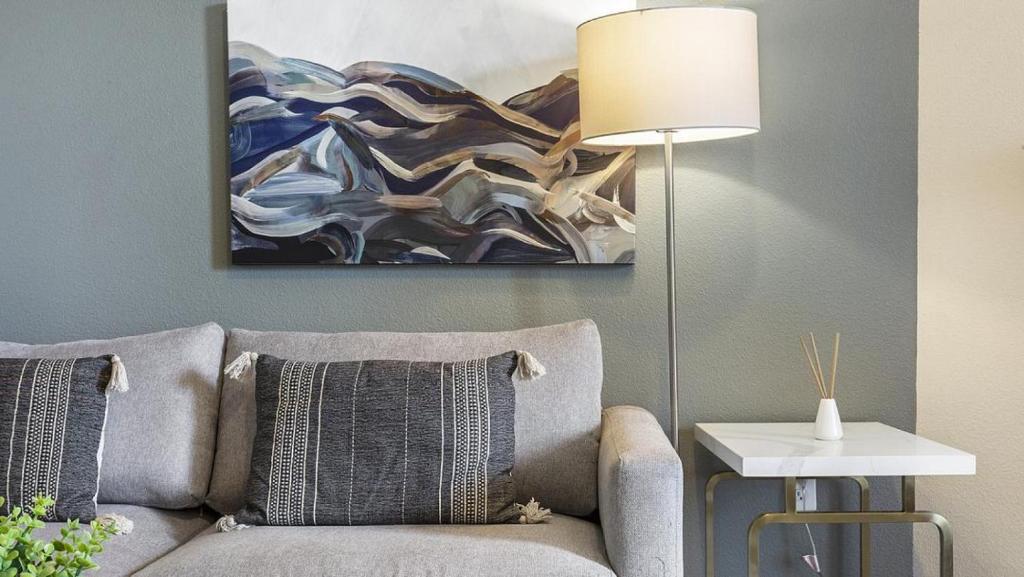 Landing Modern Apartment with Amazing Amenities (ID3101), Austin ...