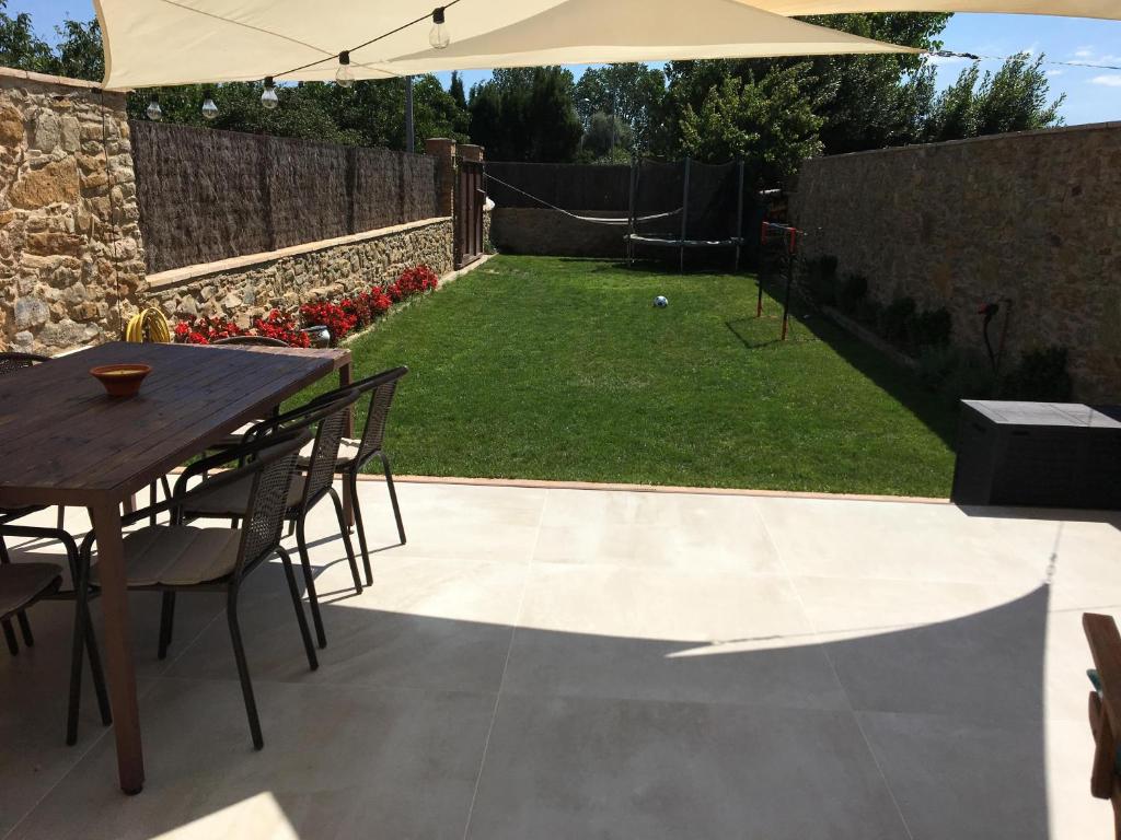 Casa a l'Empordà Ca la Flora Gualta, Gualta (updated prices 2025)