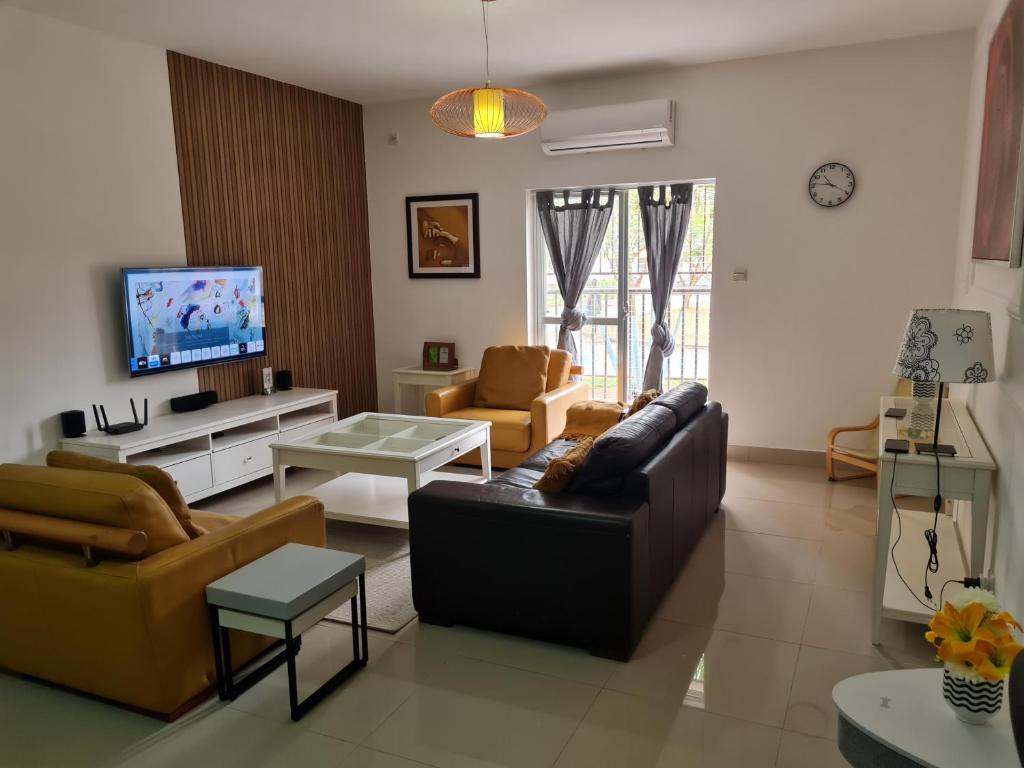 Beautiful 3-Bed Apartment in Kilamba - Luanda, Luanda (updated prices 2025)