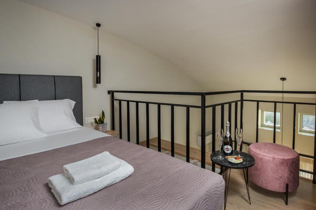 COVE ELAFONISI APARTMENTS, Agios Padeleimon (updated prices 2024)