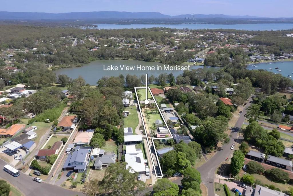 Lake View Home in Morisset, Morisset East (updated prices 2025)