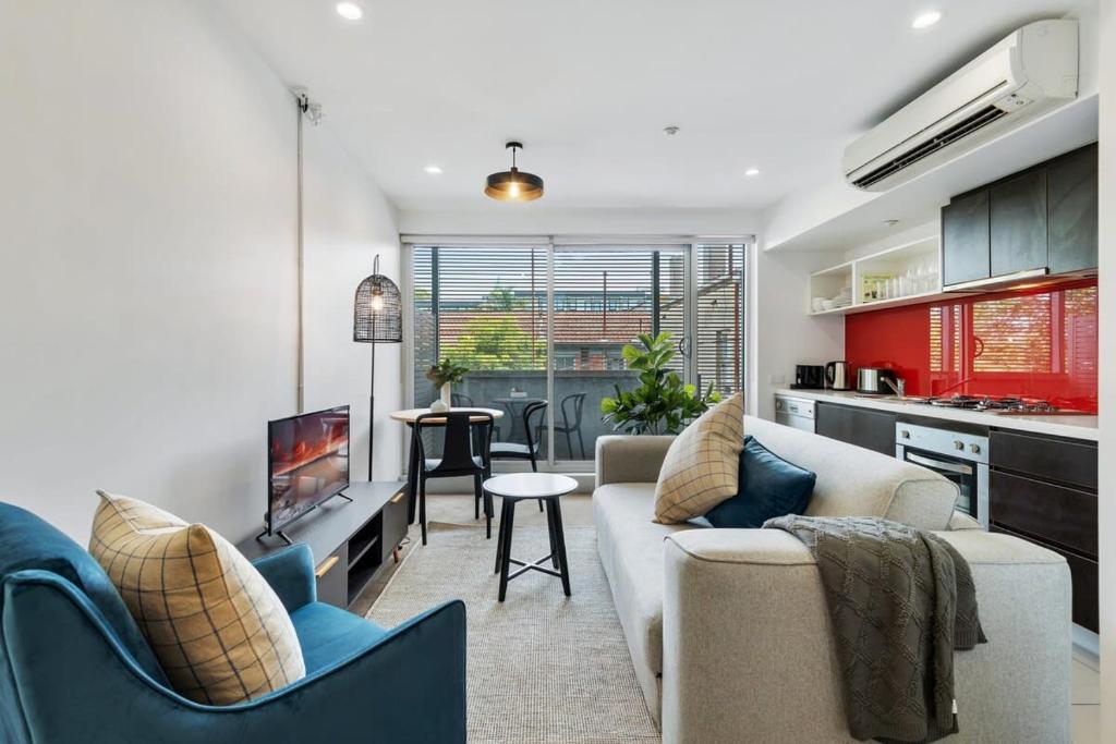 Beautifully Cosy St Kilda Apartment - Saint Kilda