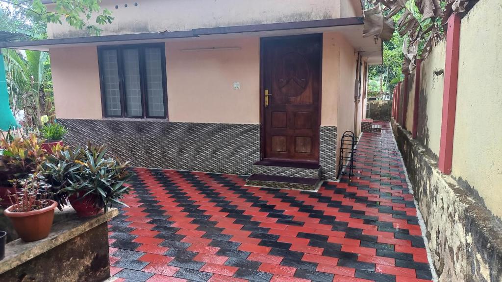 Grand Home to stay kunnamthanam Thiruvalla, Thiruvalla (updated prices ...