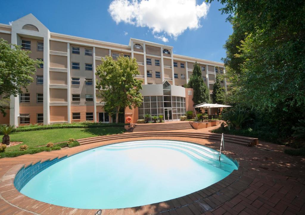 StayEasy Eastgate, Johannesburg (updated prices 2025)