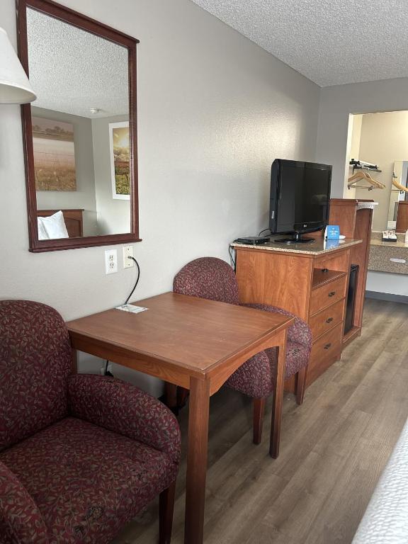 Days Inn by Wyndham Turlock, Turlock (updated prices 2025)
