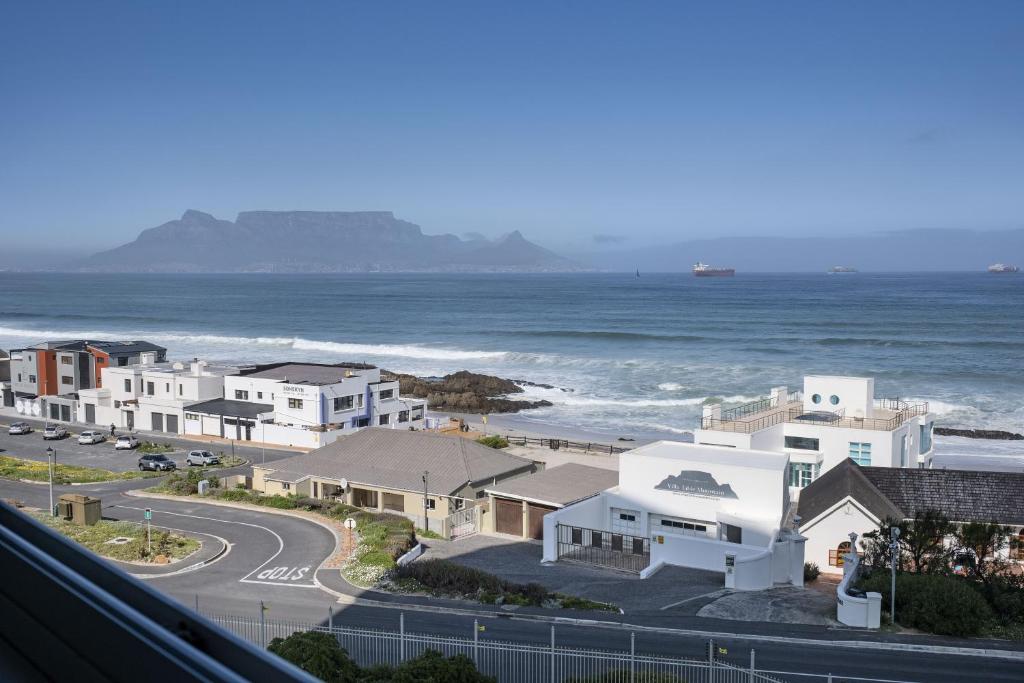 Blouberg Heights 406 by Host Agents, Bloubergstrand (updated prices 2025)