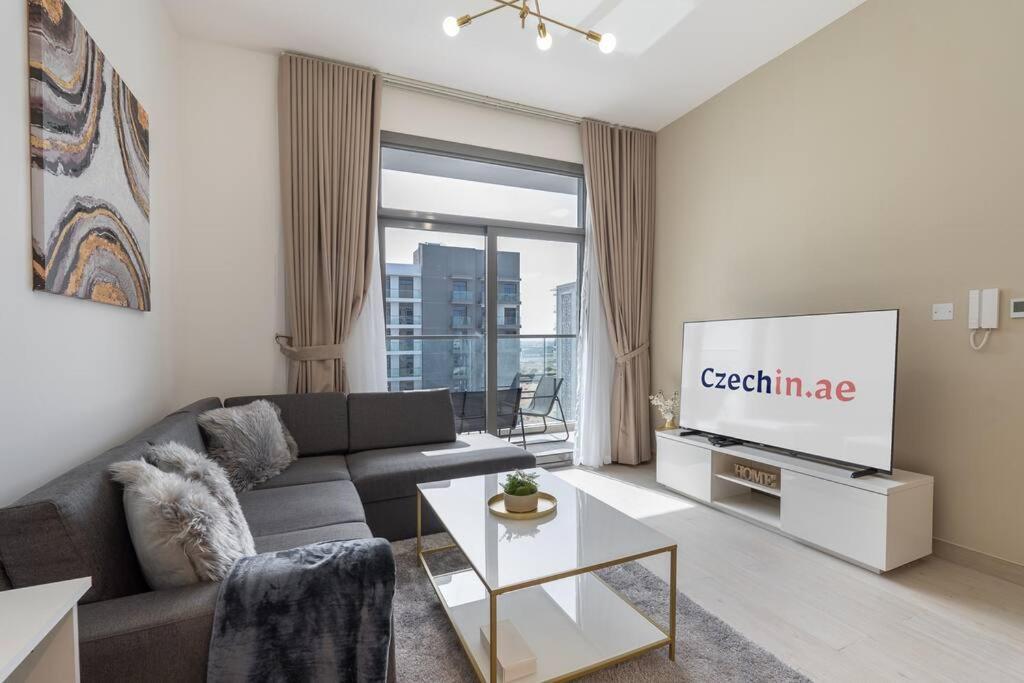 New Listing * Brand New Building * Czechin, Dubai (aktualisierte Preise ...