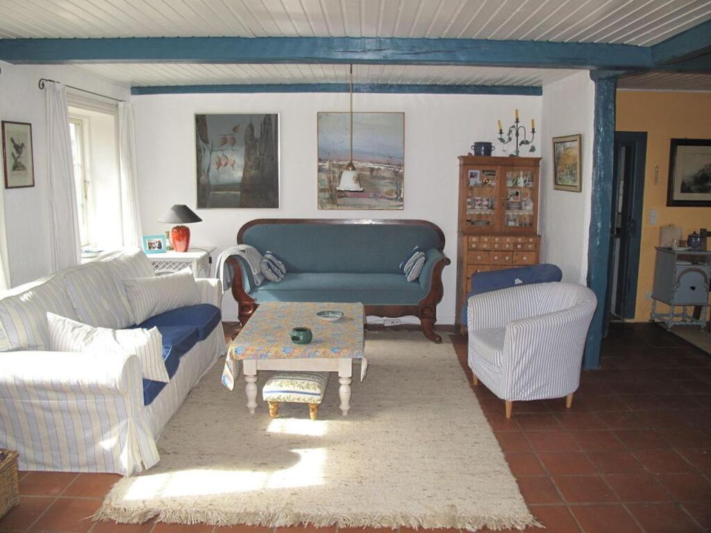 Romantic thatched roof house, Schnarup-Thumby – Updated 2024 Prices