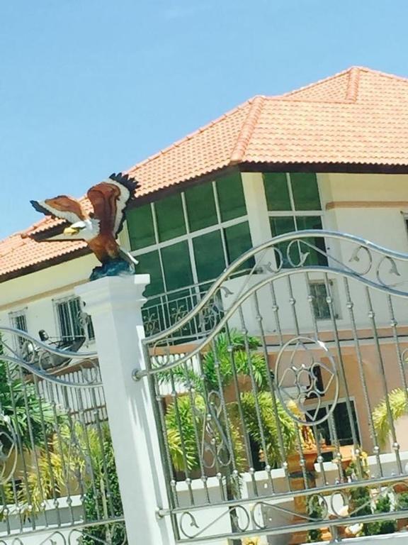 Wan Ton vacation home, Nakhon Sawan (bijgewerkte prijzen 2026)