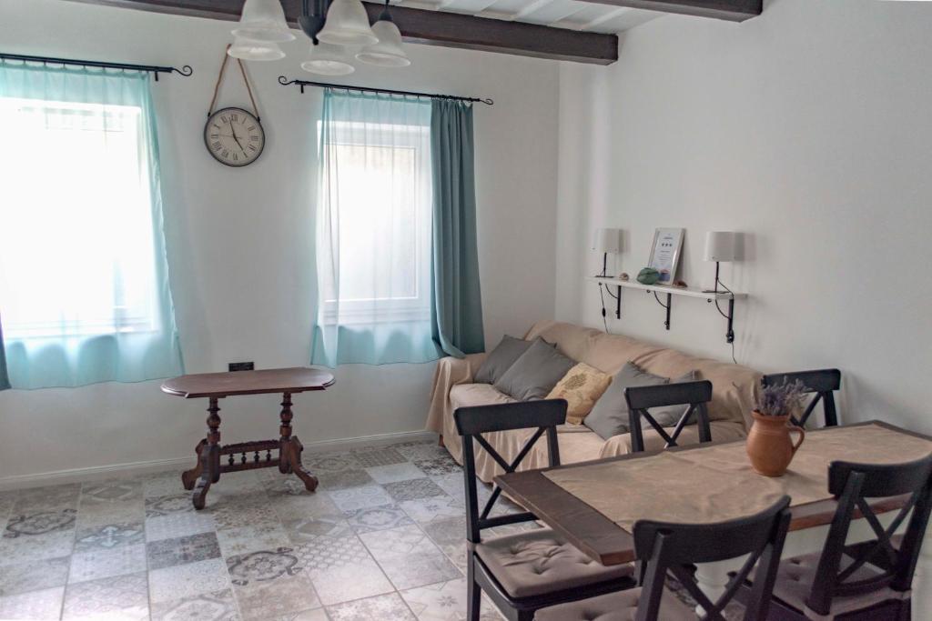 Marelle Porta, Veresegyház (updated prices 2025)