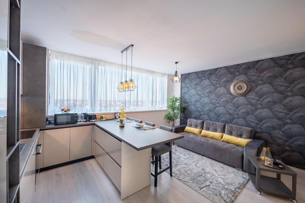 Skyline Sunset View -XCity Tower - By OpenHouse apartments, Timisoara ...