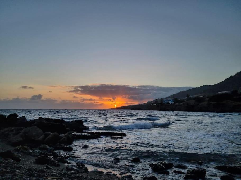 Retreat Villa Olga with sea view and jacuzzi, Achlia – Aktualisierte ...