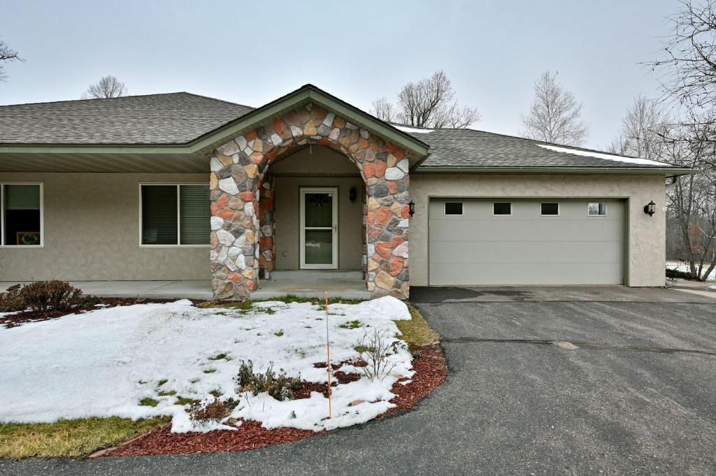 Unit 701 5 bd 3 ba condo, Birchwood (updated prices 2026)