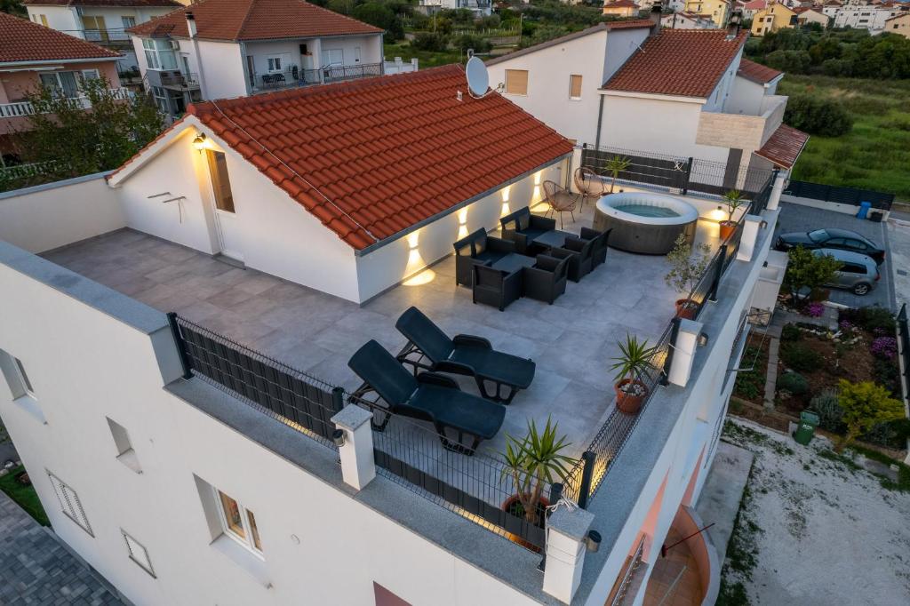 Studio apartman with jacuzzi on rooftop, Trogir – Precios actualizados 2024