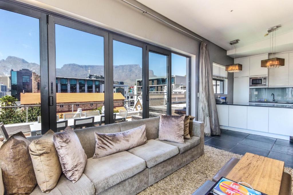 Two Bedroom Luxury Apartment, Cape Town (updated prices 2026)