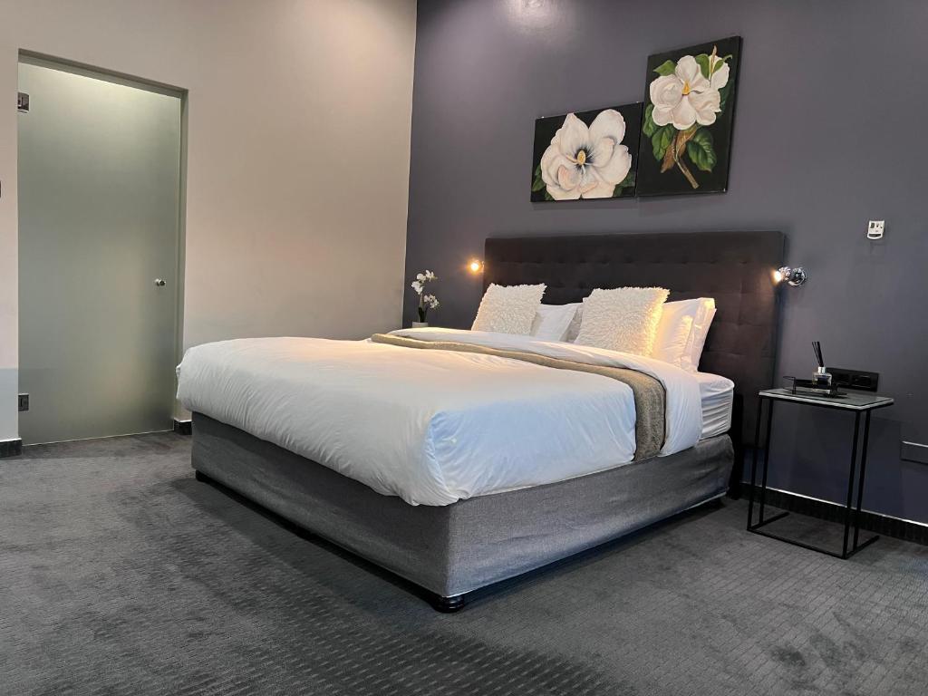 The Raz, Harrismith (updated prices 2025)