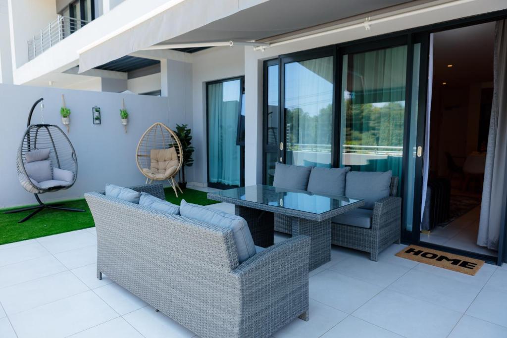 The Four J's Luxury Apartment, Johannesburg (updated prices 2026)