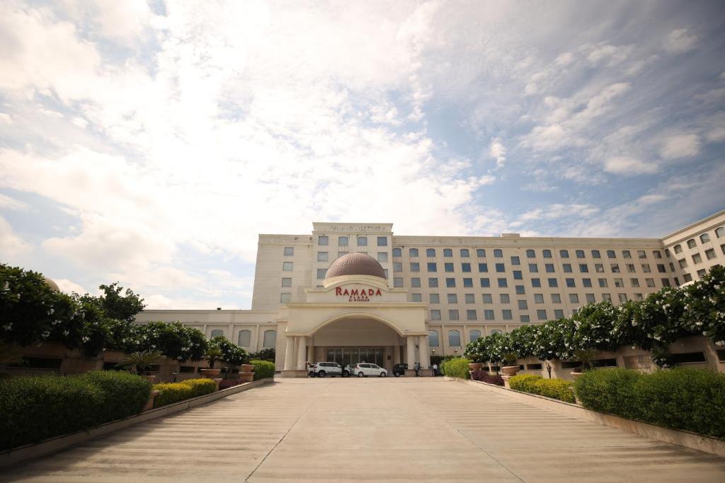 Ramada Plaza by Wyndham Lucknow, Lucknow (updated prices 2025)