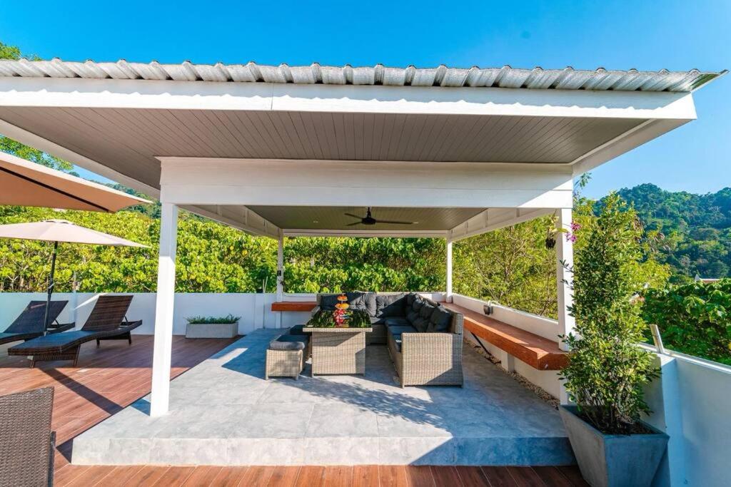 free motor bike, Sea view, Kamala 10km to Patong V137, Kamala Beach (updated prices 2025)