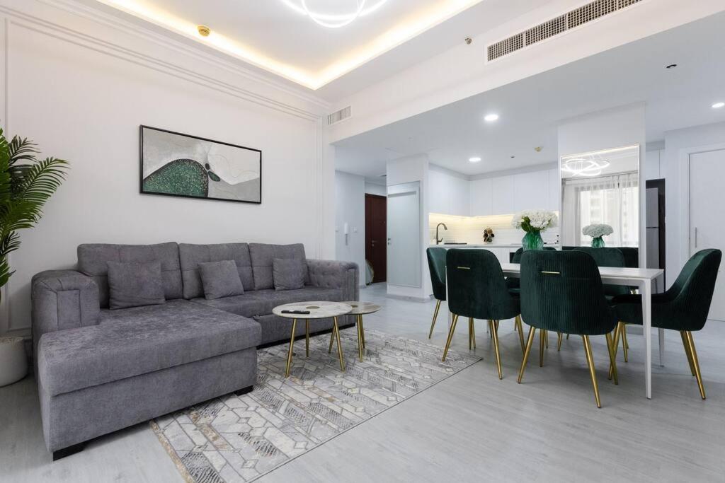 Stylish 3bdr apartment in Rimal 2 JBR, Dubai (updated prices 2025)