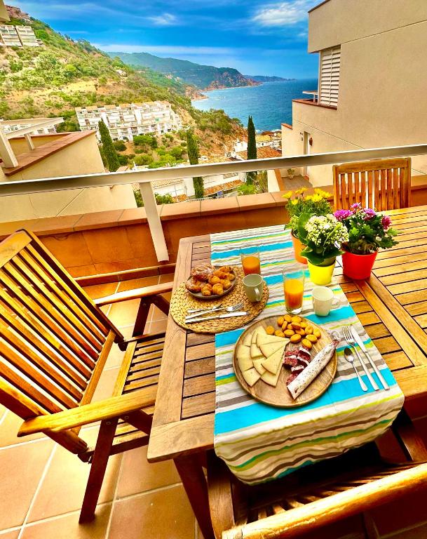 Cala Salions, Chalana I, Girona (updated prices 2025)