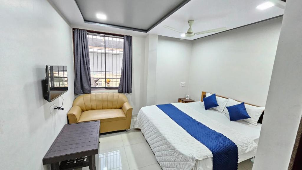 HOTEL HARE KRISHNA, Sihor (updated prices 2024)